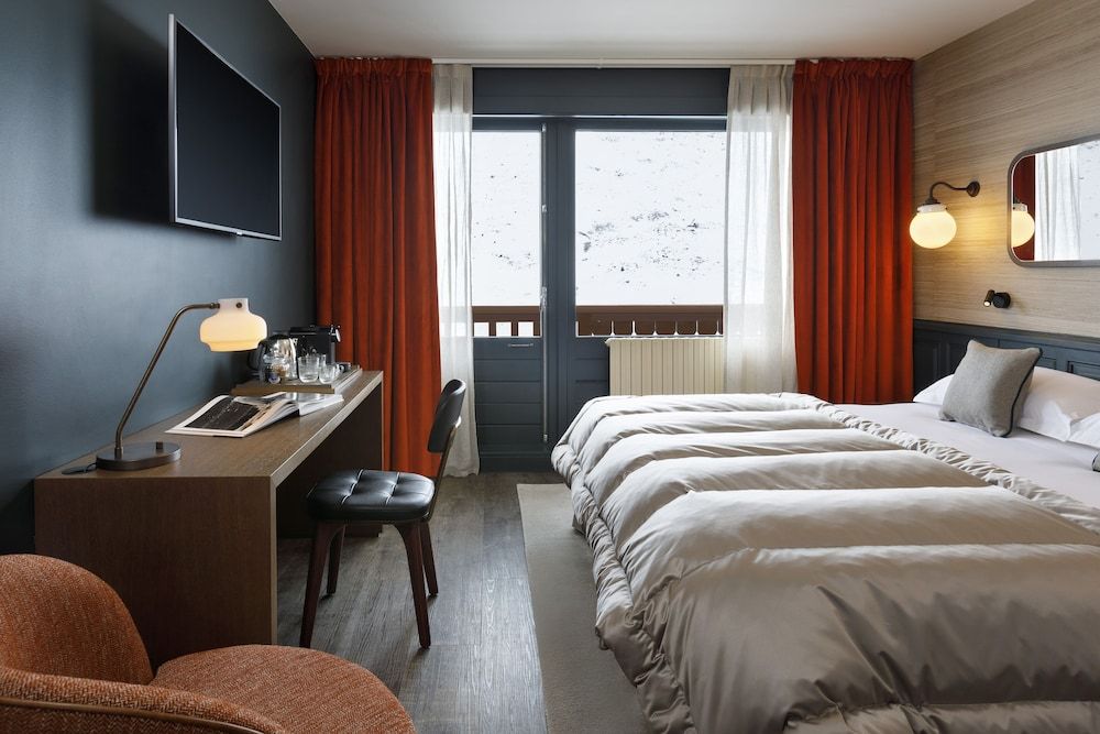 Ours Blanc Hotel & Spa i Les Belleville - Få de bedste tilbud!