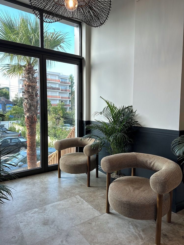 Les Vagues Hôtel & Spa i Arcachon - Få de bedste tilbud!